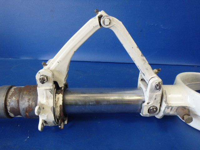 Cessna 0743600-200 SHOCK STRUT ASSEMBLY-NOSE GEAR